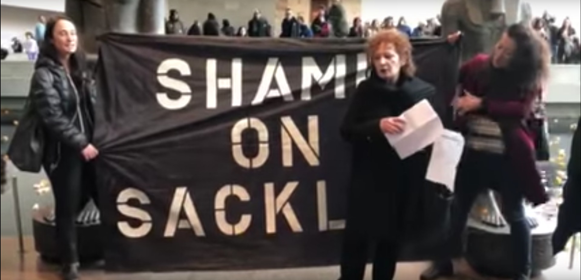 Nan Goldin stages anti-opioid protest at the New York Met – HERO