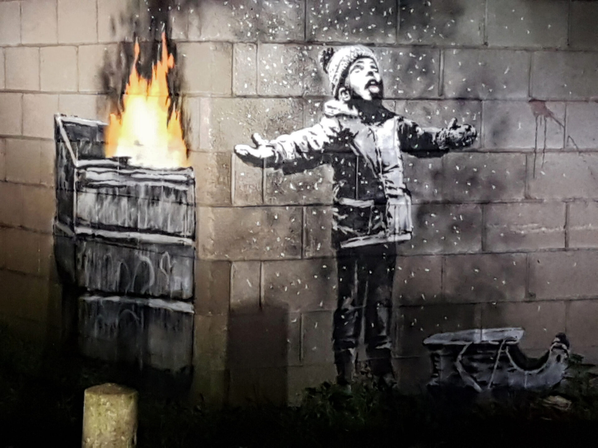 Is this a new Banksy work in Wales? – HERO