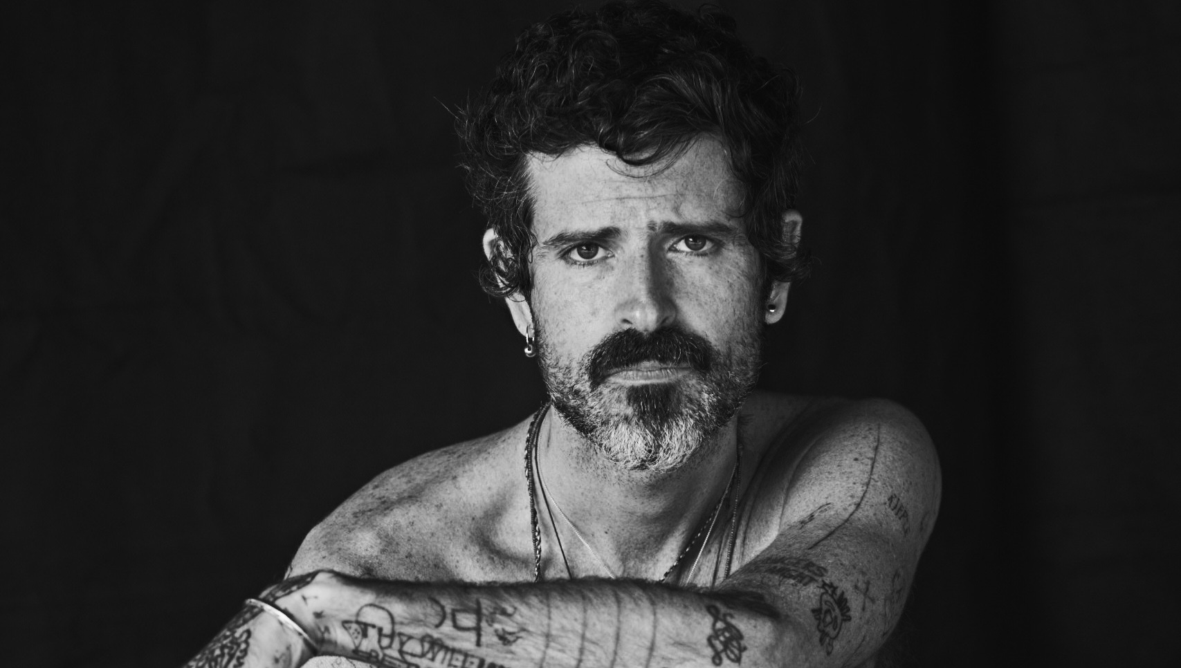 How an Issey Miyake dress and a flying wig allowed Devendra Banhart to ...
