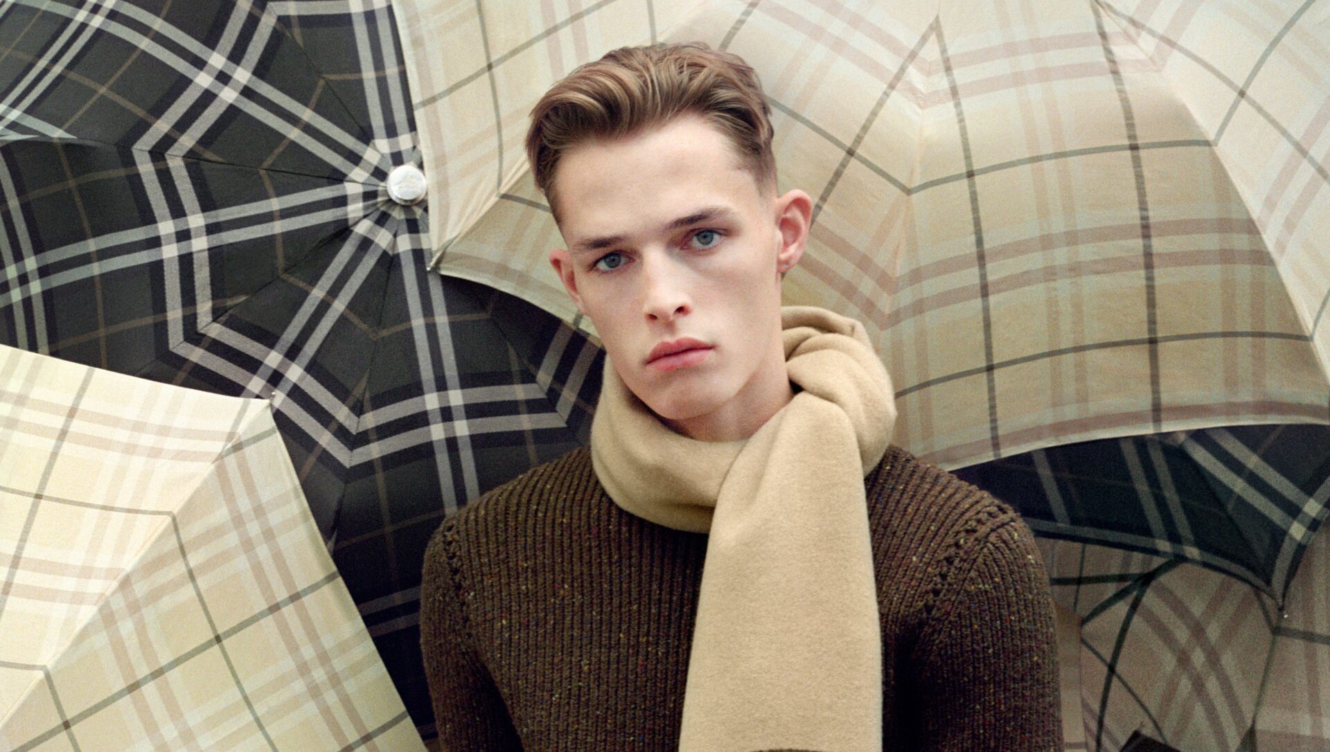 Grow your own Burberry scarf – HERO