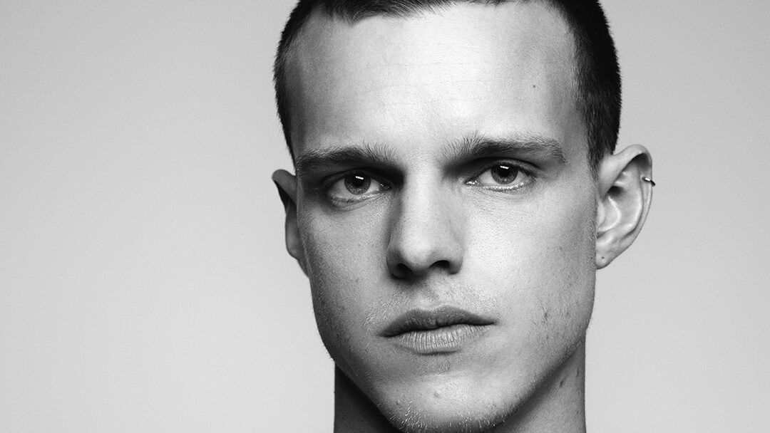 Finn Bennett on working with Jodie Foster and starring in Alex Garland ...