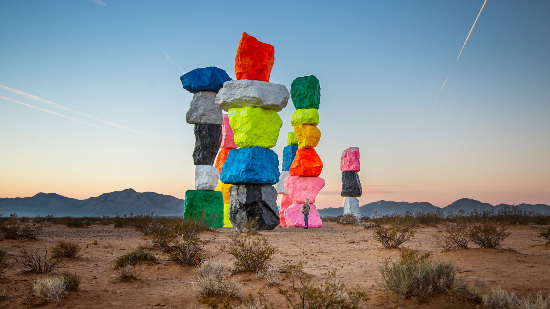 Driving Nevada’s Free-Range Art Highway: roadside art, aliens and ...